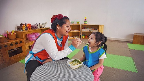 Cuna Más asegura la prestación del servicio alimentario para más de 60 ...