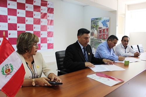 La Universidad Daniel Alomía Robles más cerca del licenciamiento ...